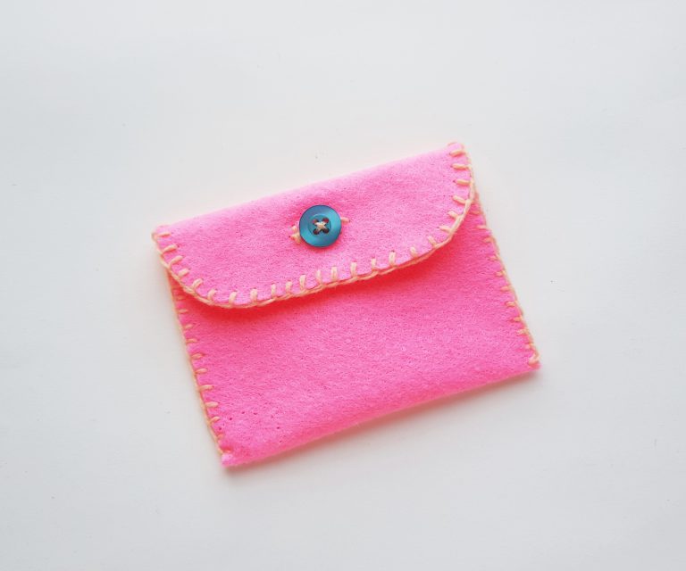 Easy to Sew Felt Purse - Creative Cynchronicity