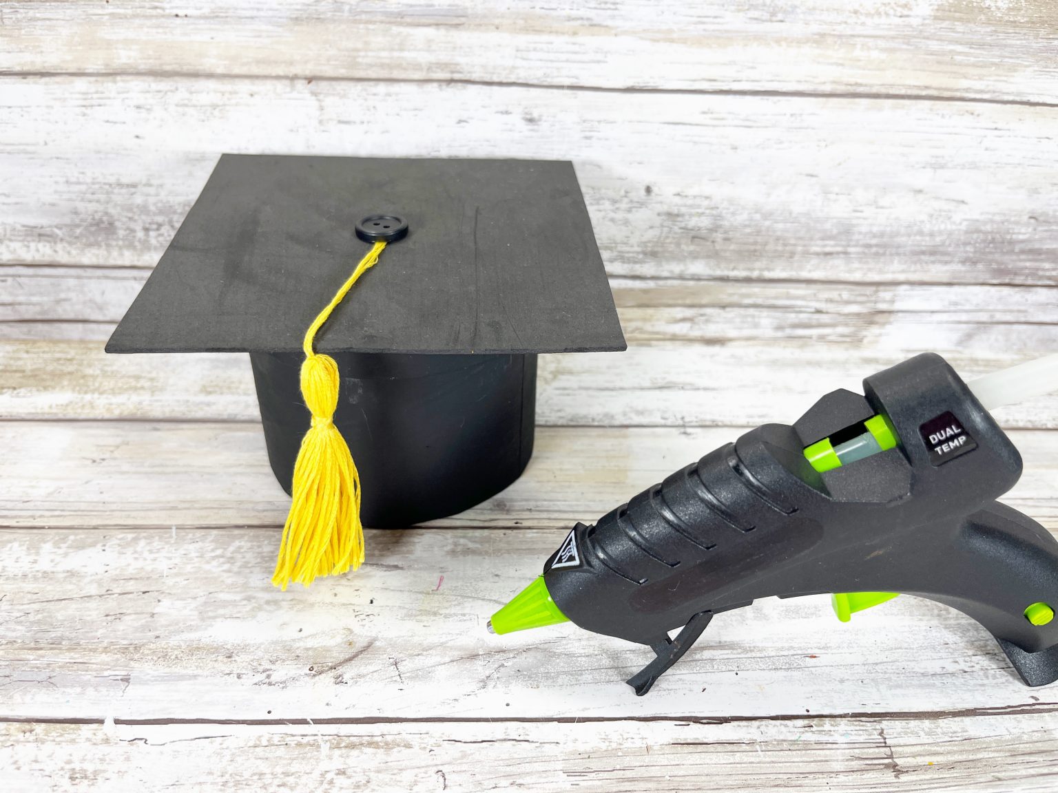 Grad Cap Gift Box - Creative Cynchronicity