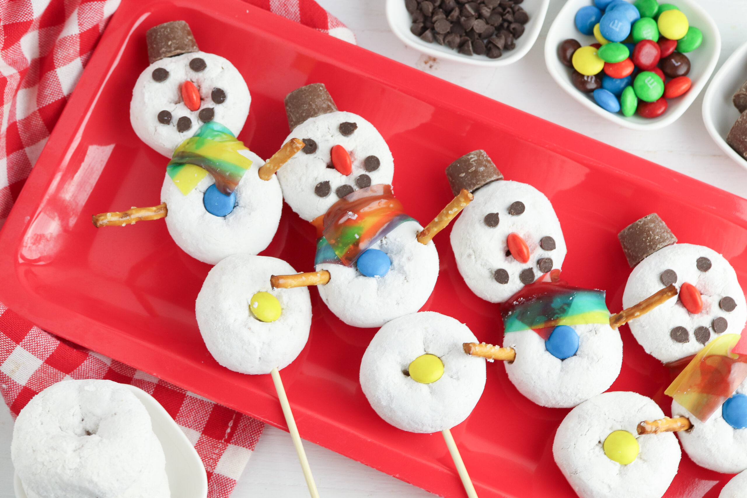 Snowman Donuts - Creative Cynchronicity