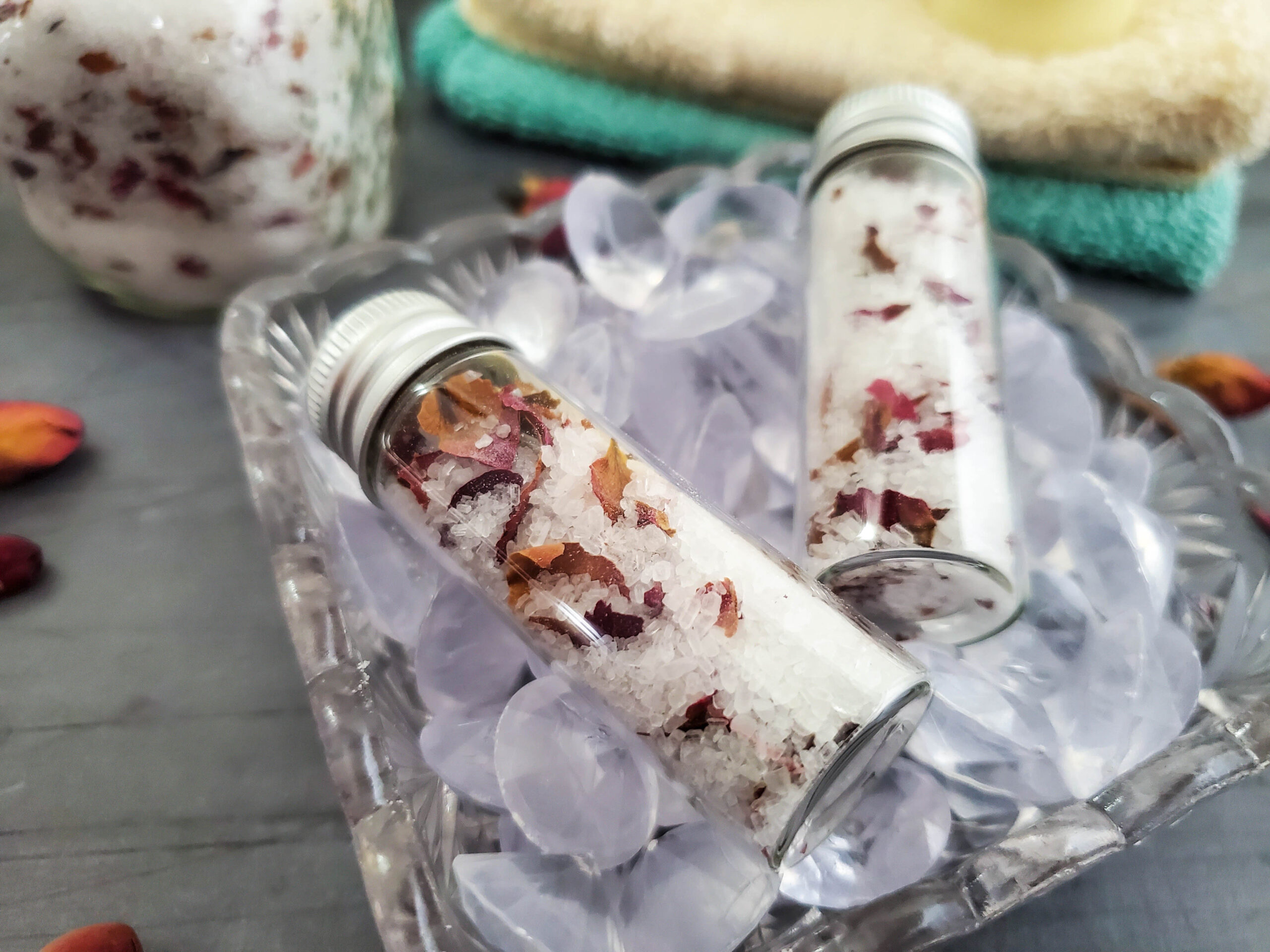 Vanilla Rose Salt Soak - Creative Cynchronicity