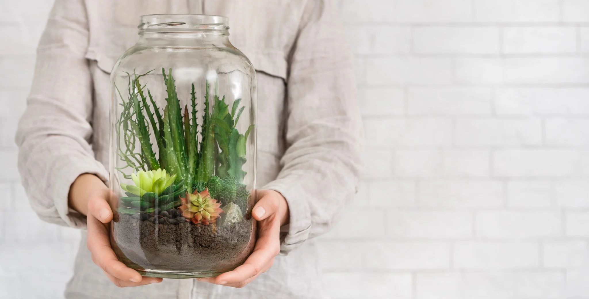 Creative Garden Decor Ideas With Recycled Glass